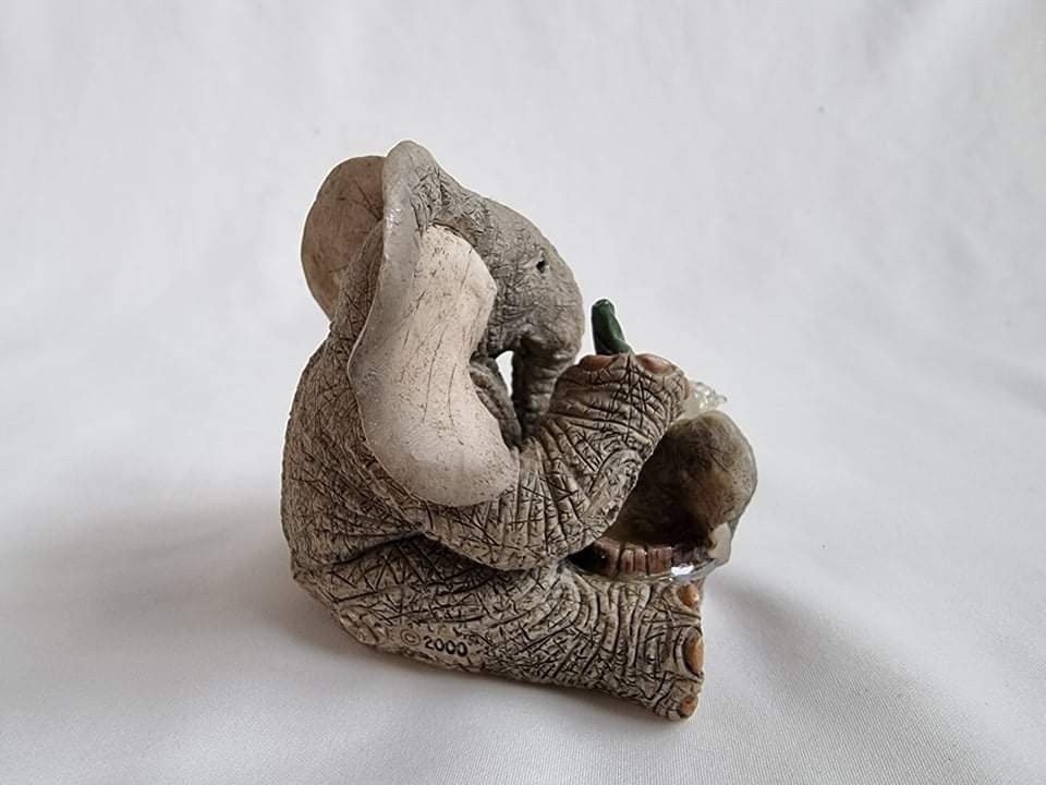 Tuskers Elephant Small Elephant Figurine Resin Elephant - Etsy