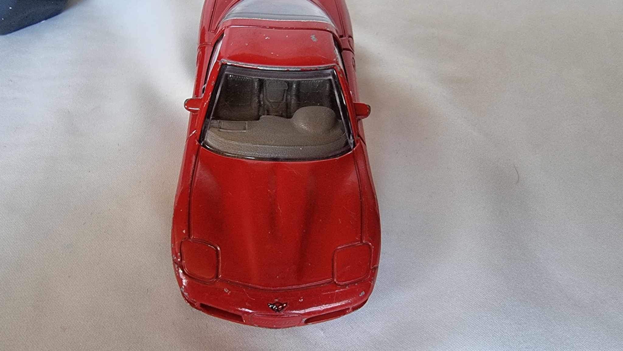 Vintage Car Model, Chevrolet Corvette Model, Chevron Car Model ...