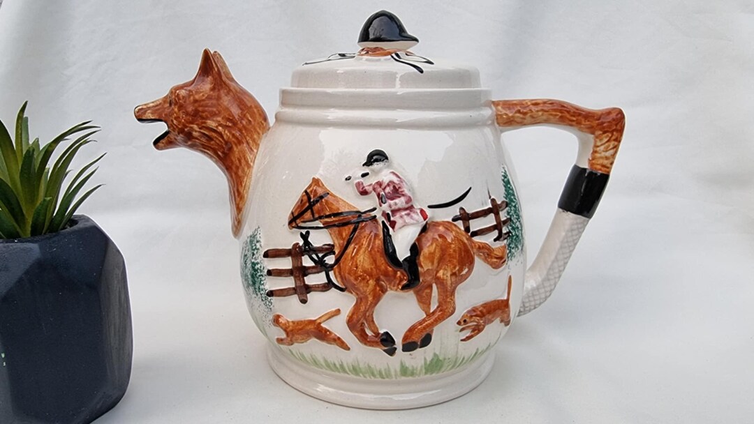 Vintage Tea Pot, Pottery Tea Pot , Fox Teapot, Porcelain Tea Pot, Fox ...