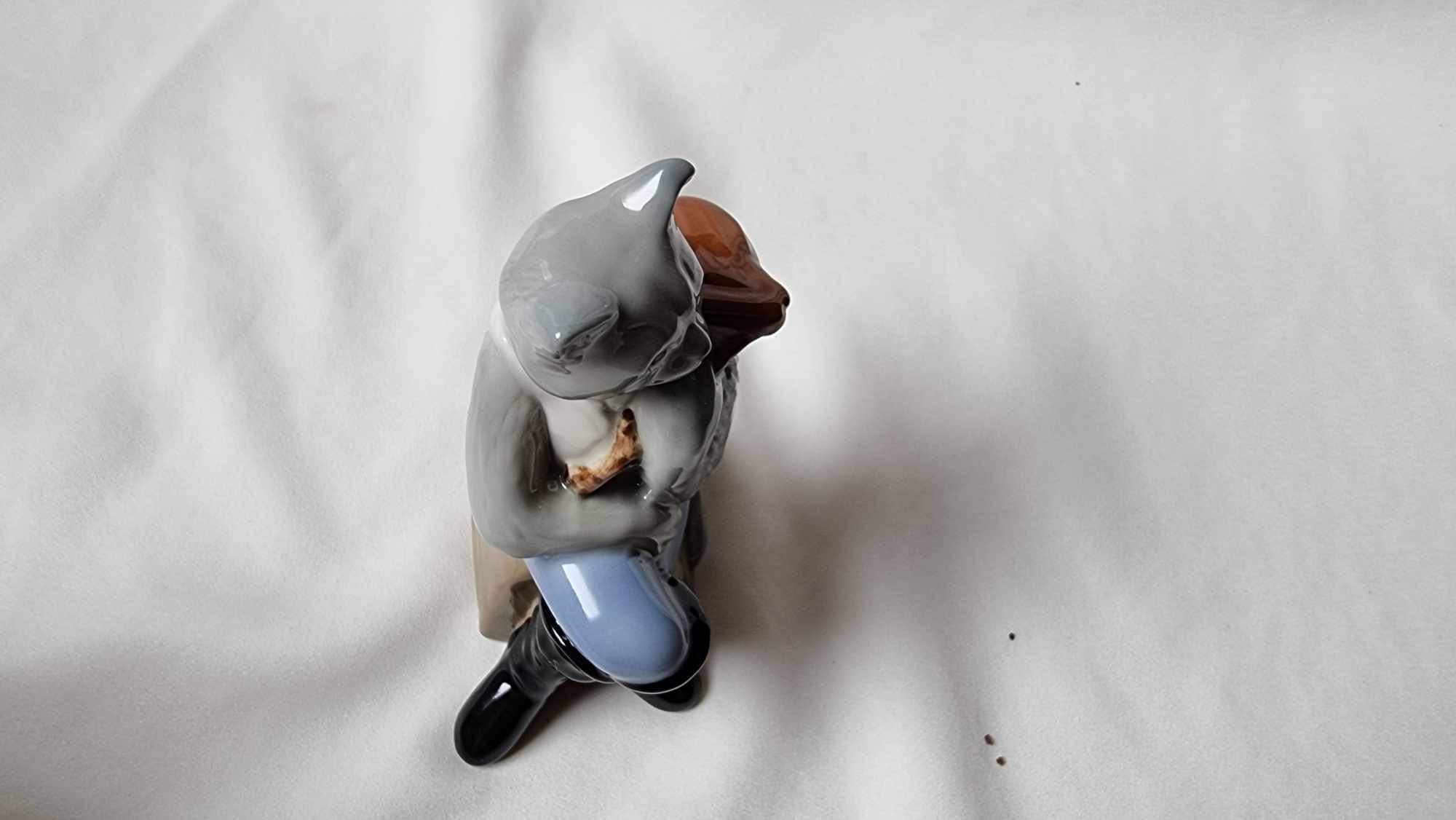 Cat Figurine, Wade Figurine, Wade Cat, Porcelain Cat, Pottery Cat ...