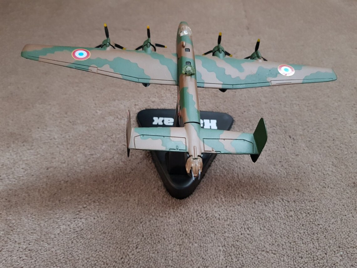 Ww2 Models, Aircraft Model, Atlas Edition, Ww2 Aircraft, Bomber Model ...