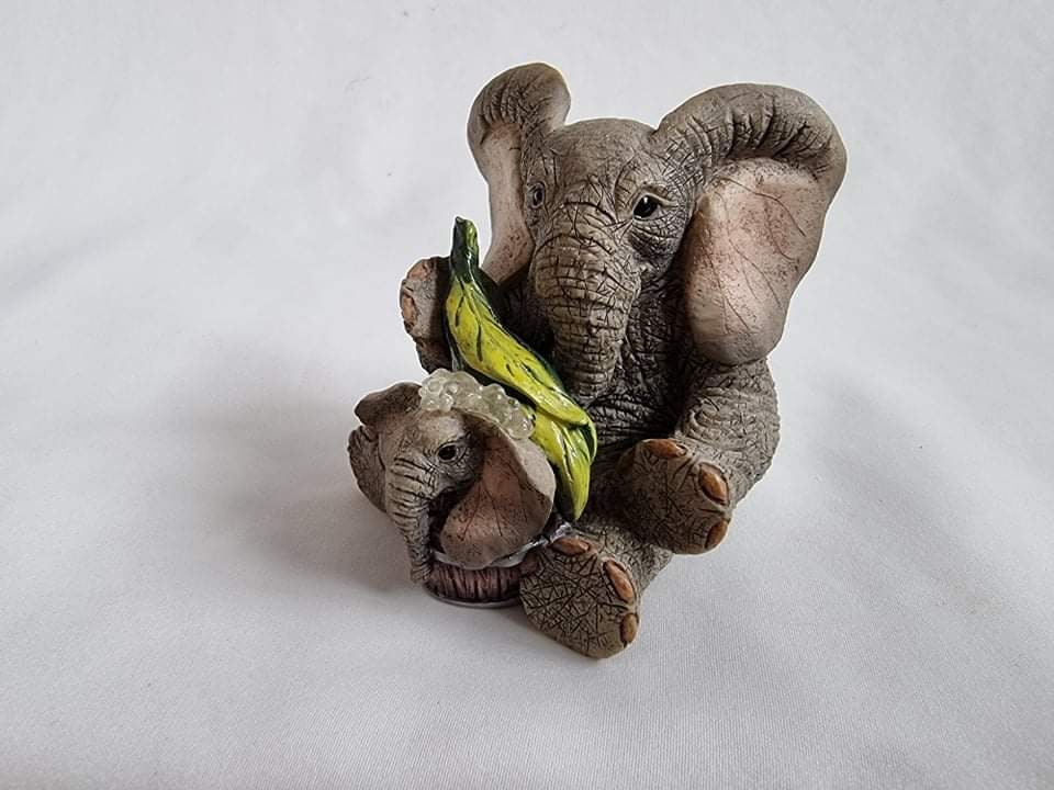 Tuskers Elephant Small Elephant Figurine Resin Elephant - Etsy