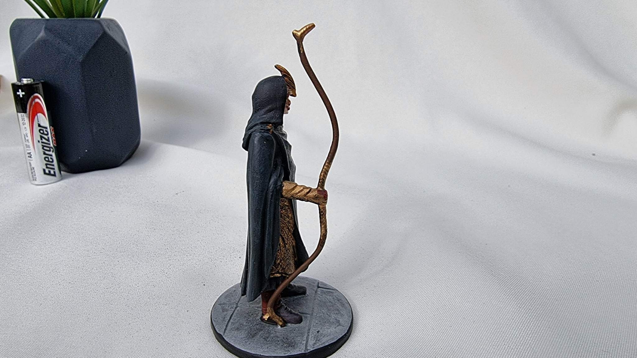 Galadhrim, Lord of the Rings Galadhrim, Galadhrim Archer, Archer Figure ...