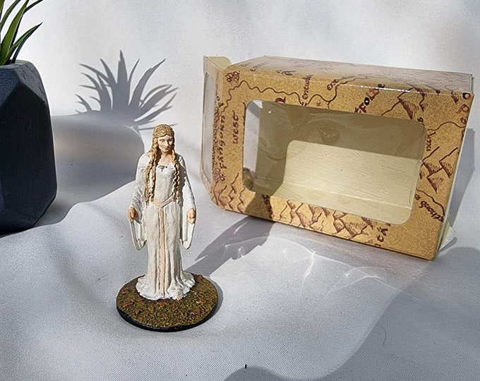 Galadriel, Lord of the Rings, Galadriel Figurine , NLP Figurine, Lord ...