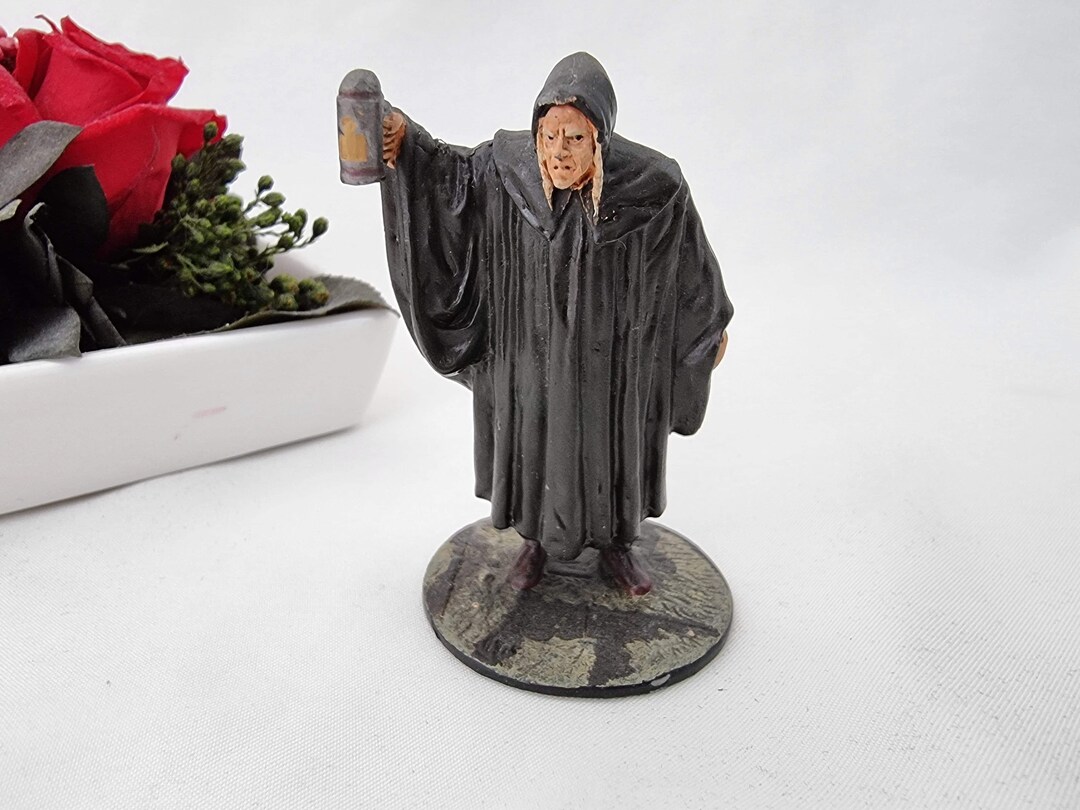 Bree Gatekeeper, Gatekeeper Figurine, Lord of the Rings Gatekeeper ...
