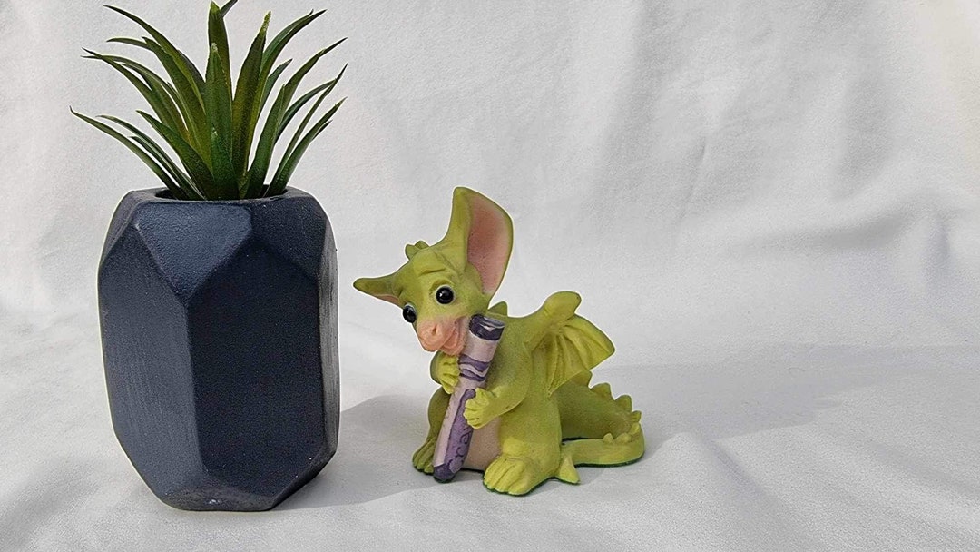 Pocket Dragon, Real Musgrave, Dragon Figurine, Dragon Statue, Dragon ...