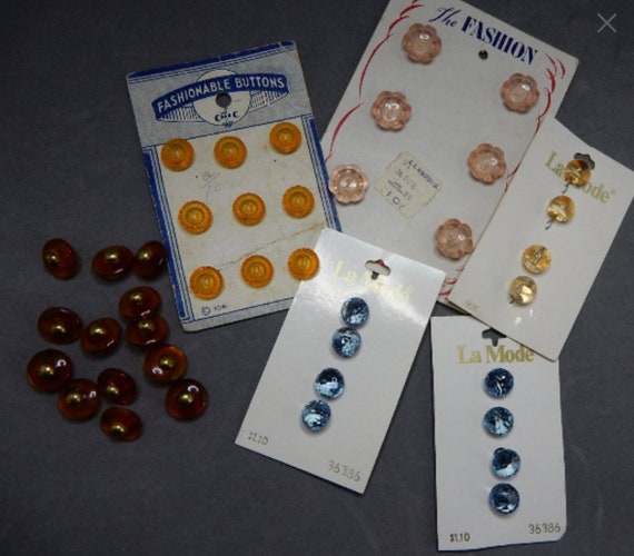 40 Vintage Lucite Buttons: Sets on Orig Cards La Mode - Etsy