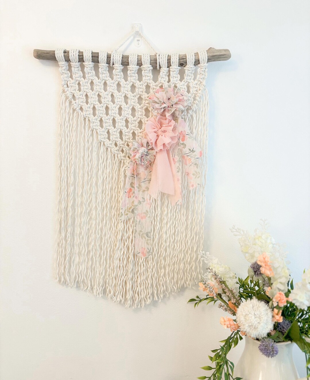 Peach Floral Boho Style Macrame, Floral Macrame, Macrame Wall Hanging ...