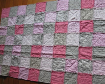 Pink Rag Quilt | Etsy