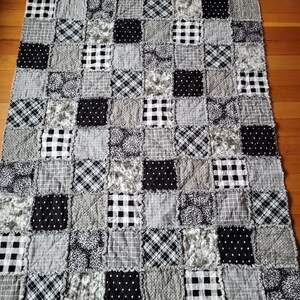 Handmade Flannel Rag Quilt Gray, Black & White 17 60 in X 48in - Etsy