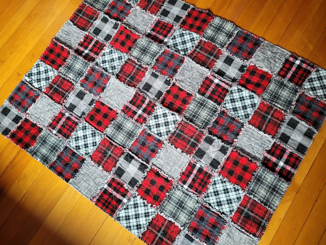 Handmade Flannel Rag Quilt: Red, Black, and White (60 in X 48 In) #15 ...