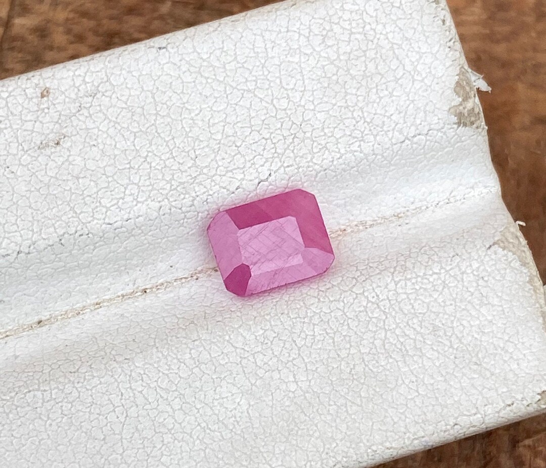 Amazing Natural Ruby Octagon Cut Stone With Good Color Quality , Loose ...