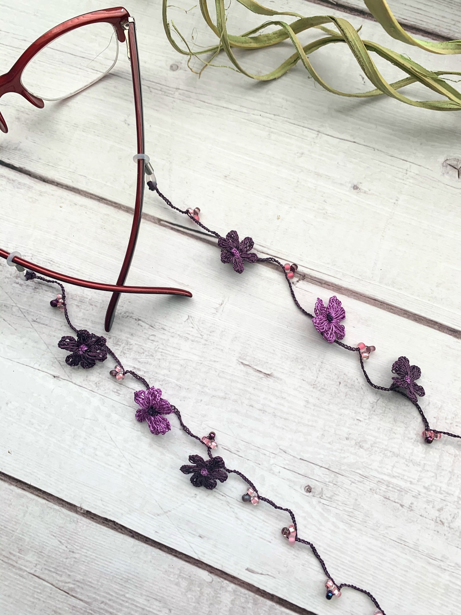 Eyeglass Chain With Flowers / Purple Glasses Chain / Sunglass Chain ...
