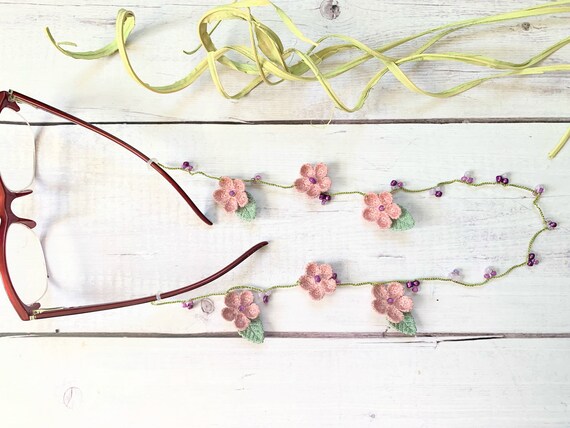 Glasses Chain / Flower Eyeglass Chain / Eye Glass Holder / - Etsy