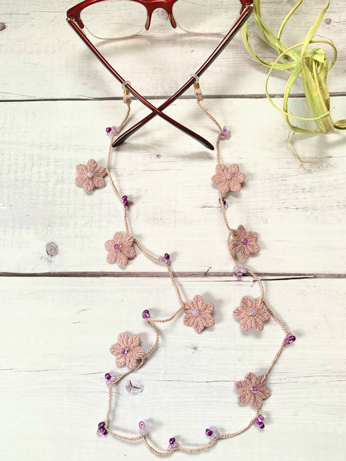 Eyeglass Chain With Flowers / Floral Glasses Chain / Eye Glass Holder ...