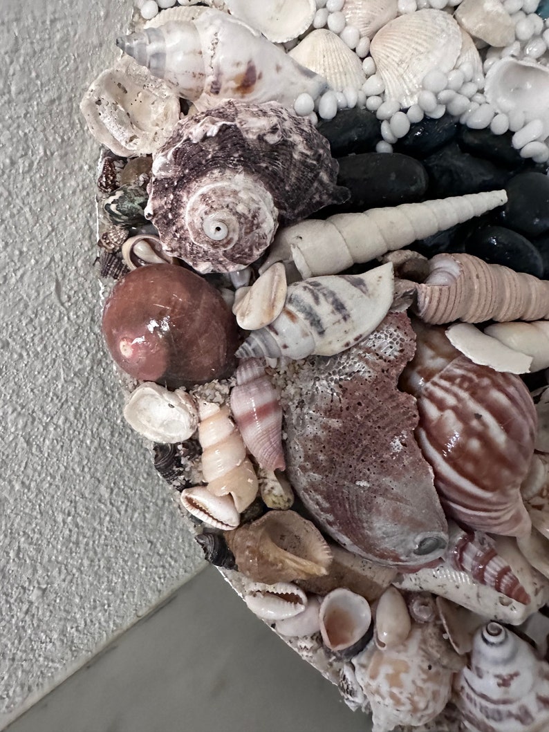 Round Coastal Mixed Media Mosaic, Seashells, Pebbles, Tiles - Etsy