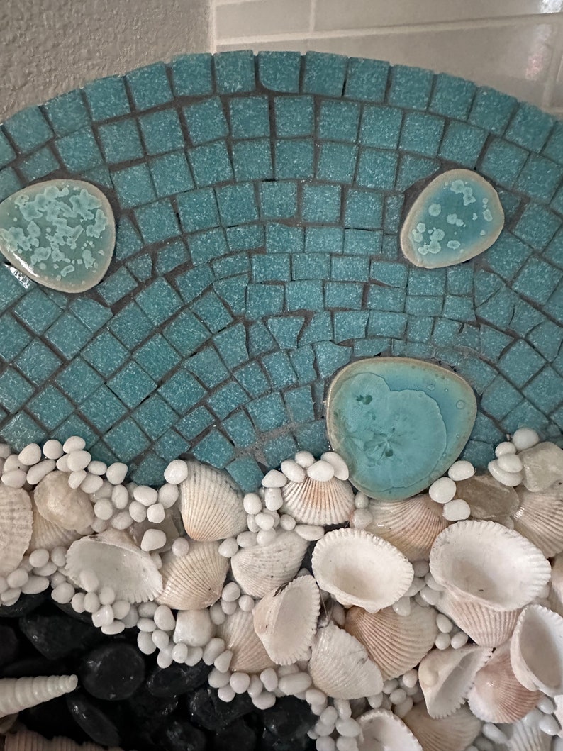 Round Coastal Mixed Media Mosaic, Seashells, Pebbles, Tiles - Etsy