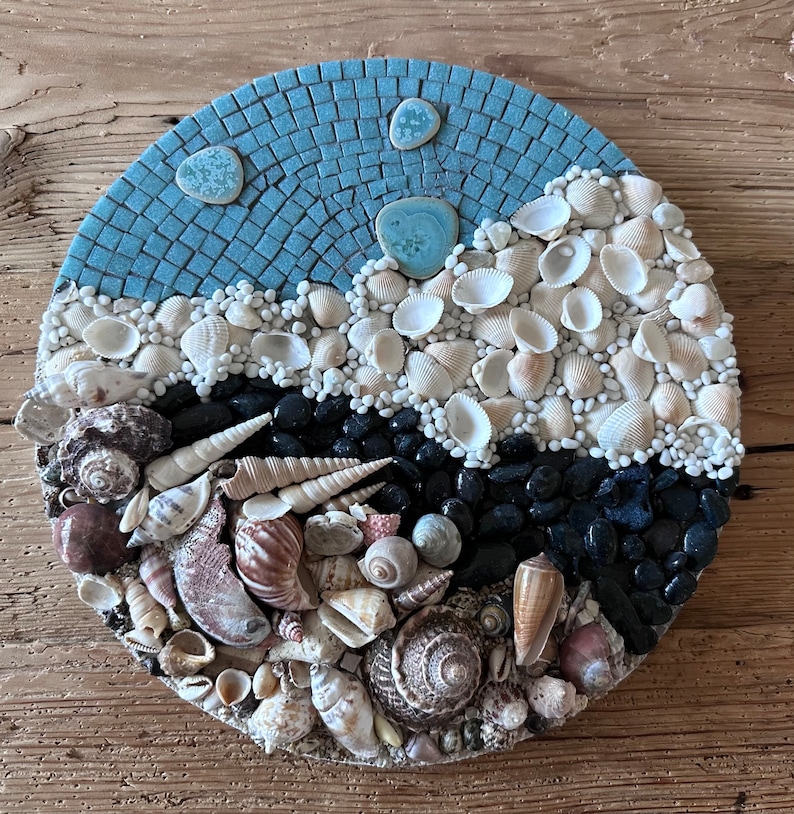 Round Coastal Mixed Media Mosaic, Seashells, Pebbles, Tiles - Etsy