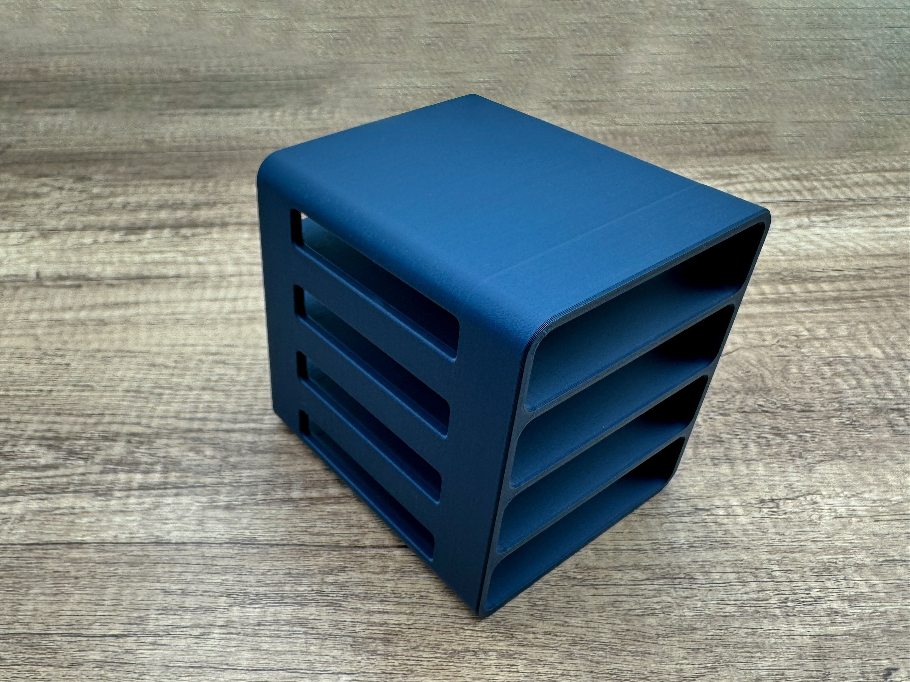 Hard Drive Organizer: 4-bay HDD AND SSD Stand, Horizontal or Vertical ...