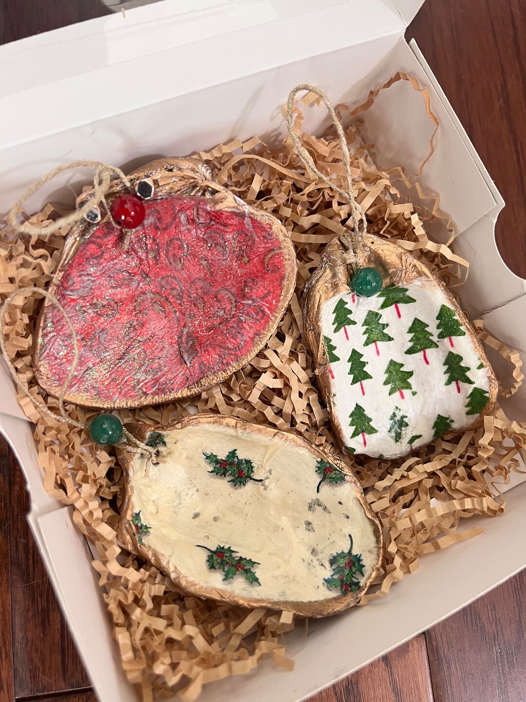 Set of 3 Oyster or Clam Shell Ornaments in Gift Box - Etsy