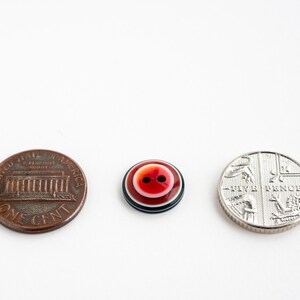 Tiny Lea Stein Button 4 Available - Etsy 日本
