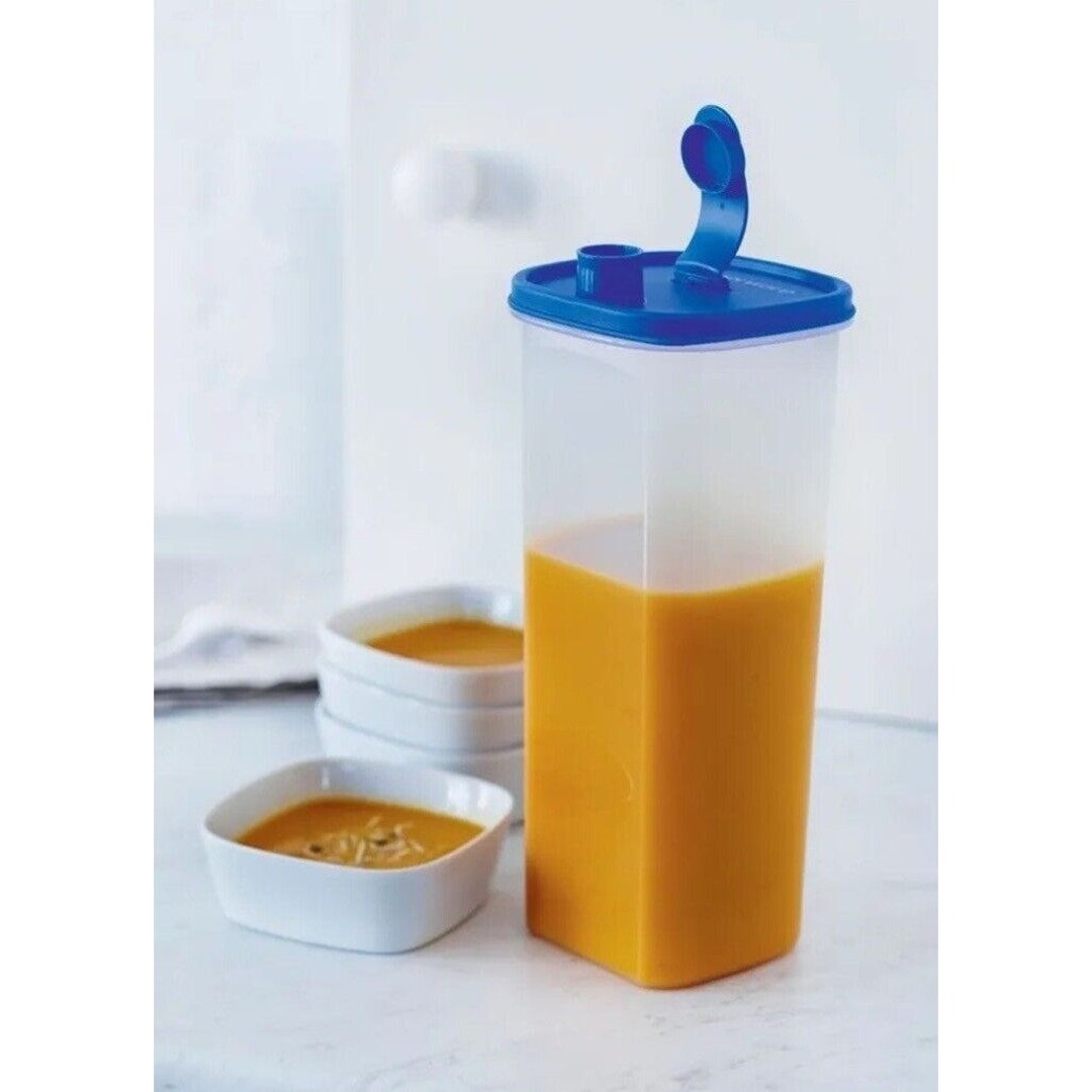 Tupperware Slim Line Pitcher 2 Quart / 8 Cup Flip-top Seal & Strainer ...