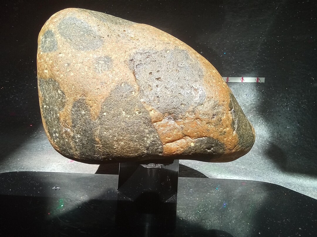 Very Rare Uncut Fragmented Lunar Meteorite - Etsy