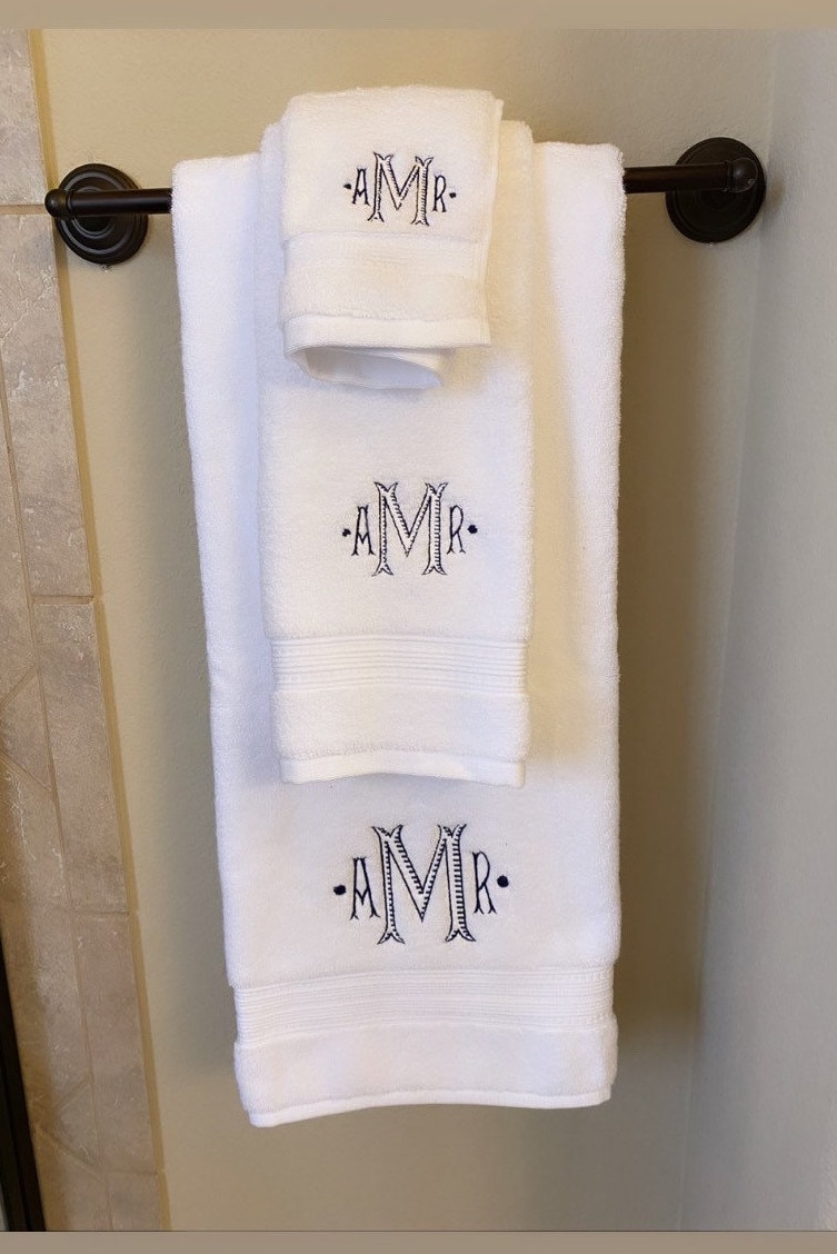Monogrammed Towel Set - 3 Piece - Etsy