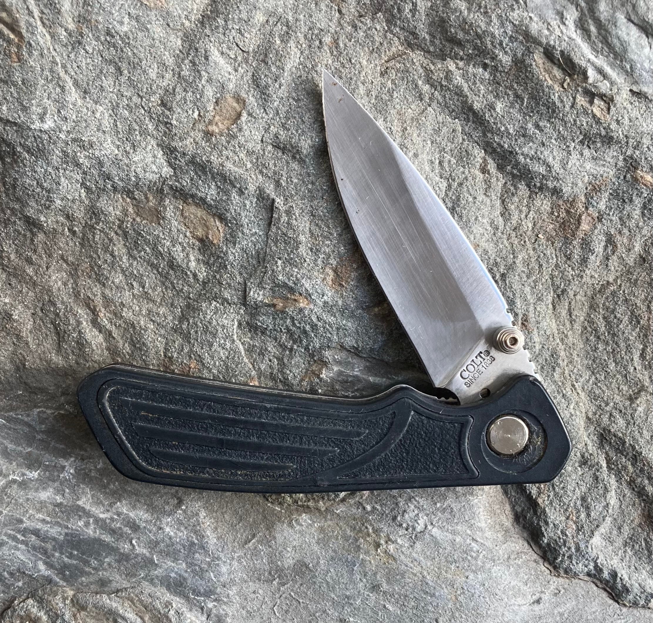 Colt Pocket Knives From China