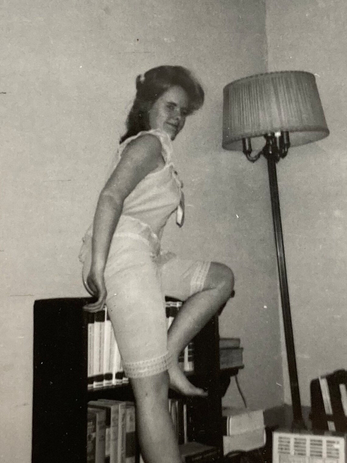 Vintage C1960 70s Mature Nude Pinup Model Amateur Snapshot Photograph