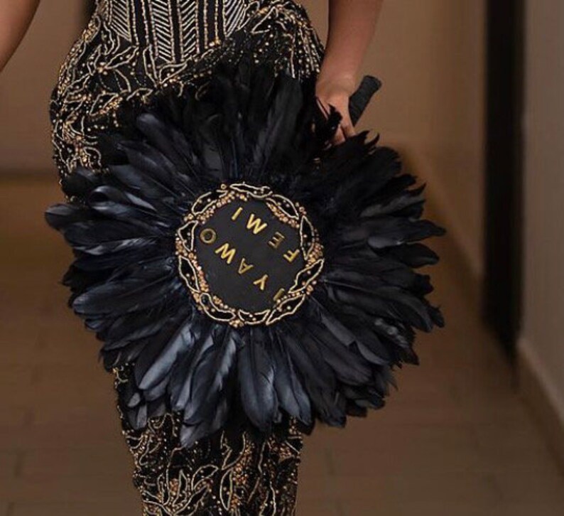 Nigerian Namedhabdfan, African Traditional Weddings Bridal Feather Hand ...