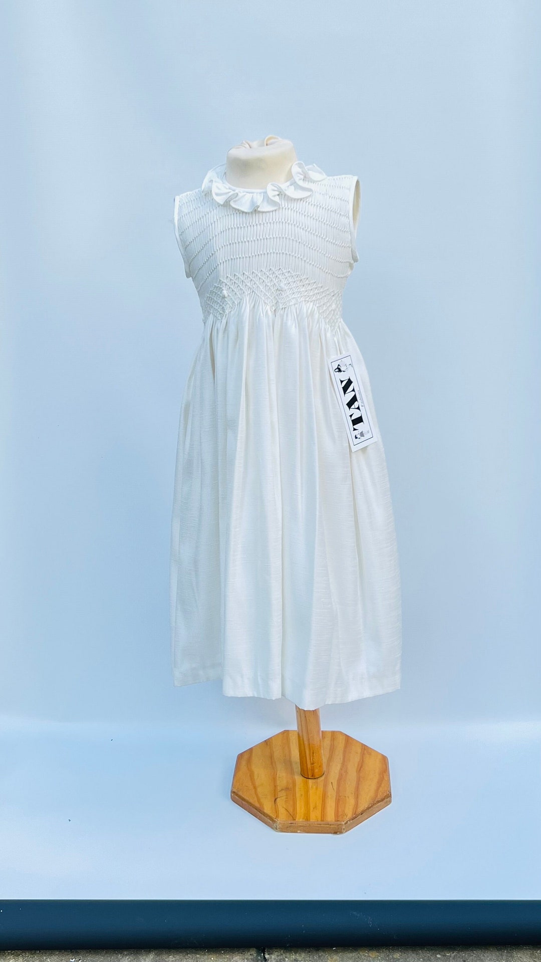 Smocking Princess Dress for Girls in off White Raw Silk - Etsy