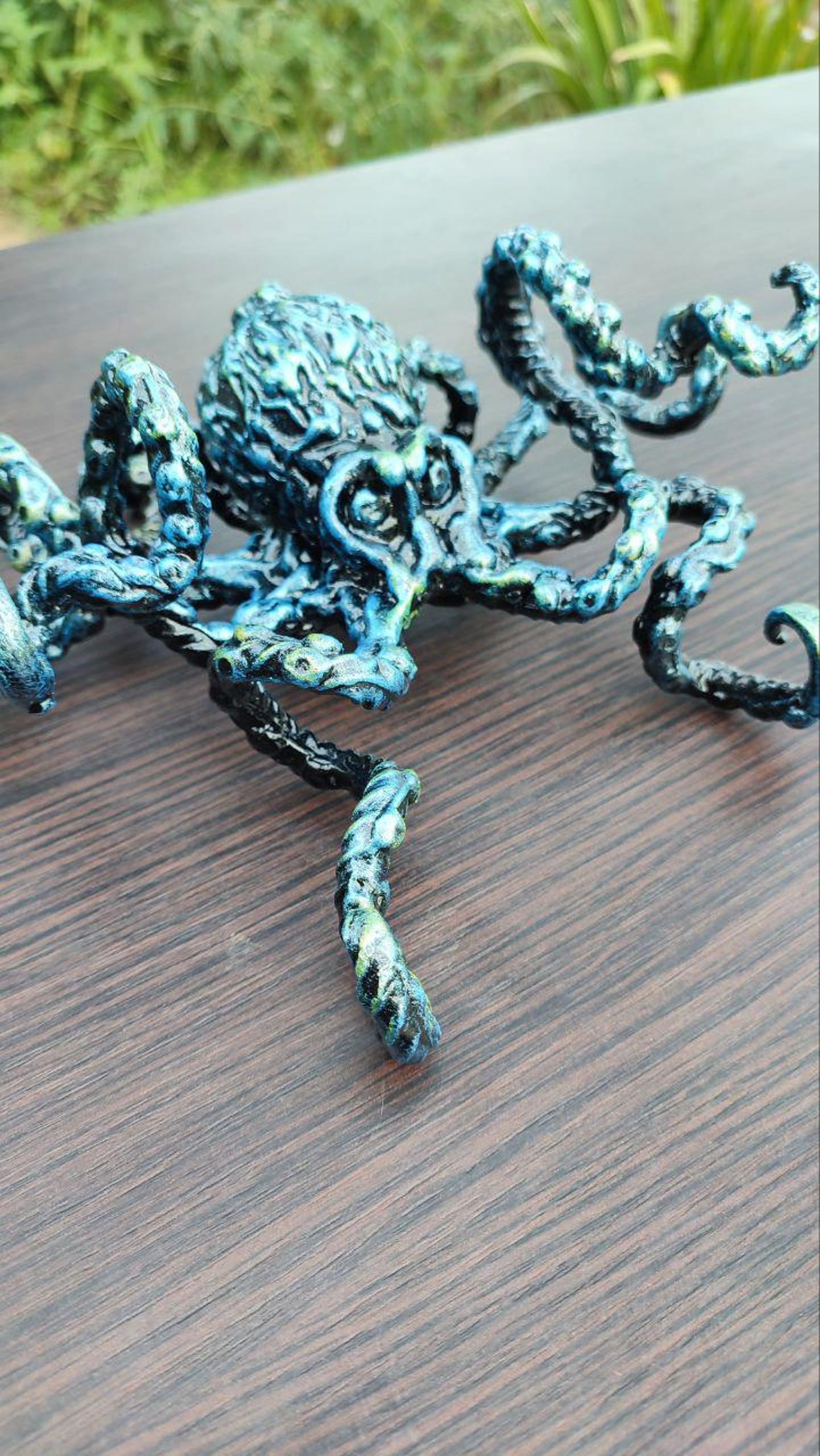 Escultura de pulpo de metal forjado a mano - Decoración náutica para el ...
