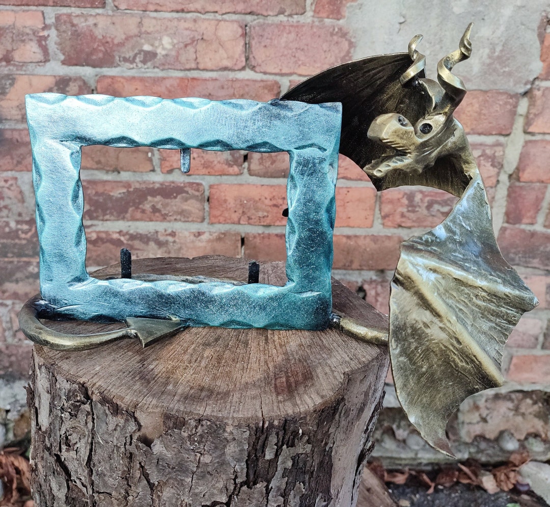 Photo Frame Dragon. Family Photo Frame. Frame Picture Holder. 11th ...