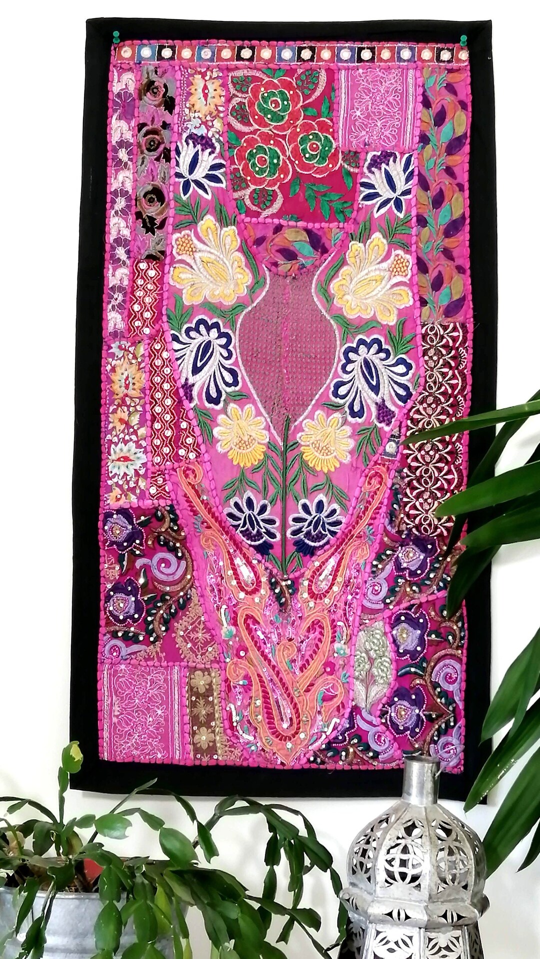 Small Pink Flower Design Upcycled Patchwork Embroidery - Etsy