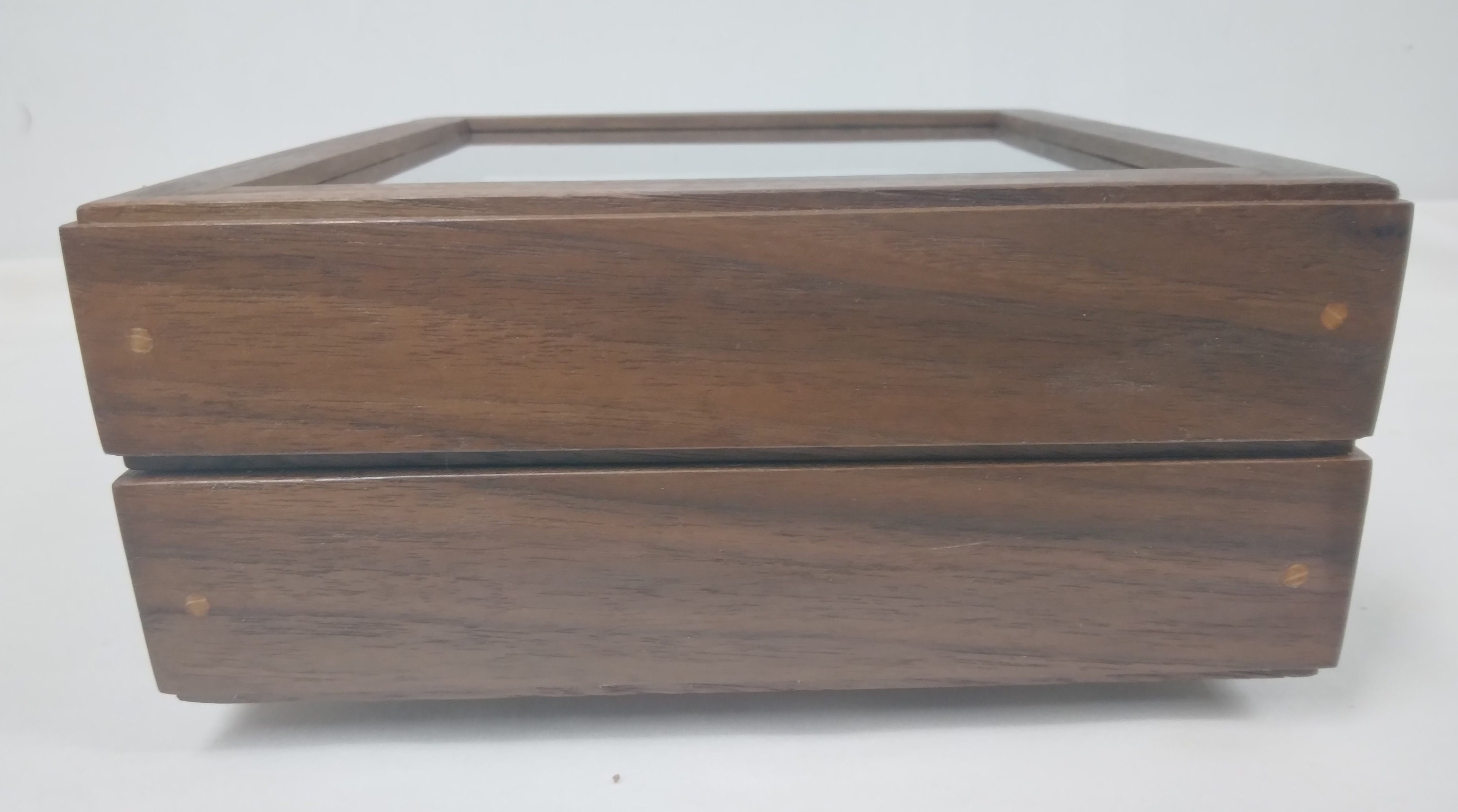 Solid Walnut Shadow Box / Display Case - Etsy