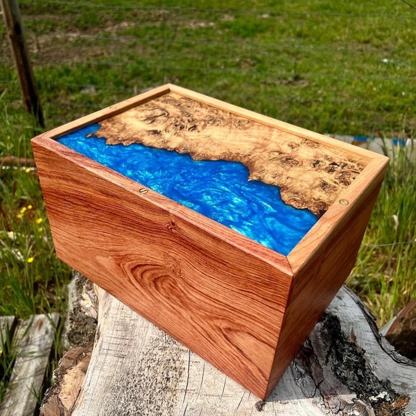 Wood Resin Box - Etsy