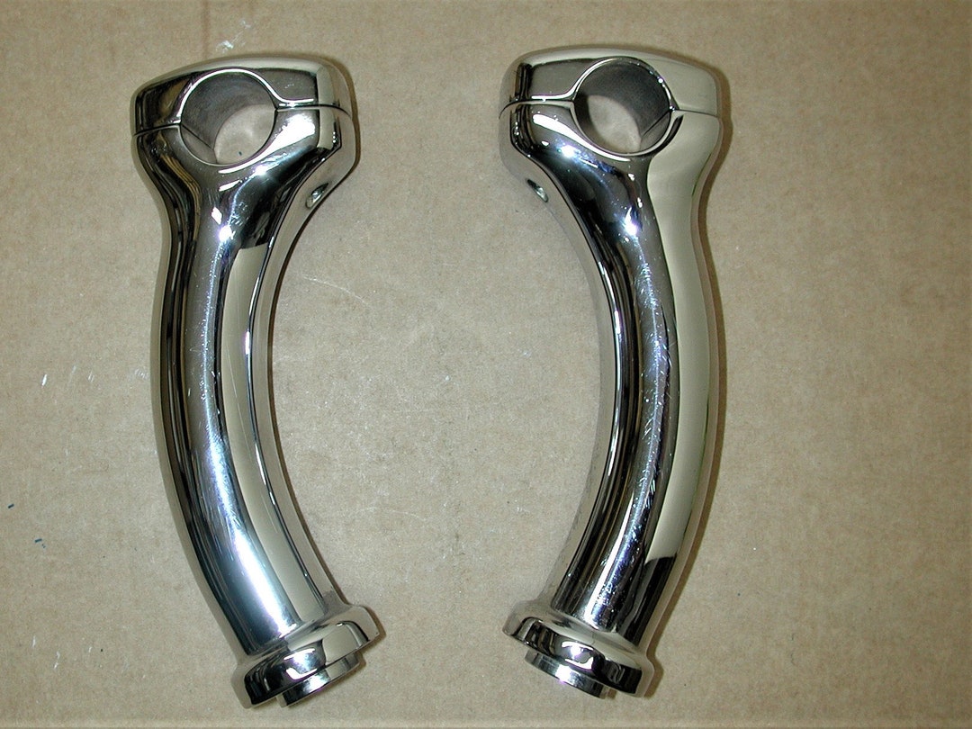 Harley Davidson Softail DEUCE 2000-2007 OEM Handlebar Riser Upper Clamp ...