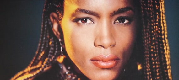 Angela Bassett Braids