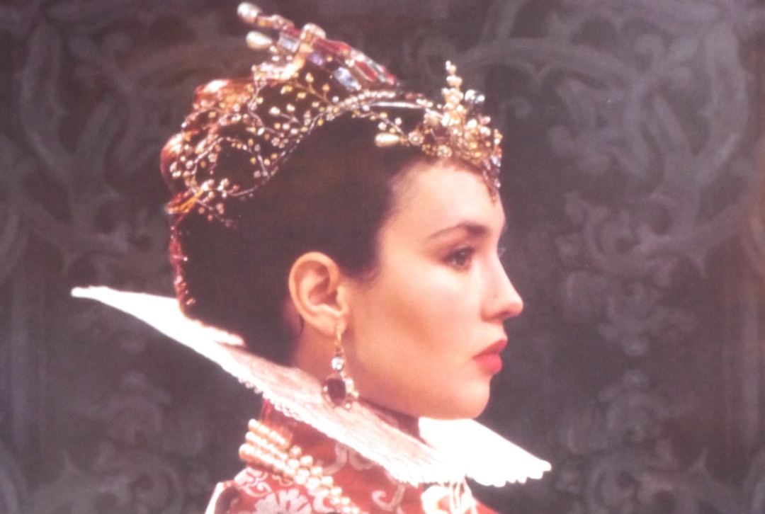 Queen Margo-Original vintage Movie Poster for Patrice Chéreau's Lush ...