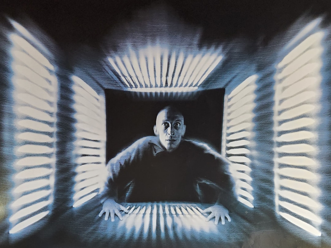 Cube-an Original Vintage Movie Poster for Vincenzo Natalis Existential ...