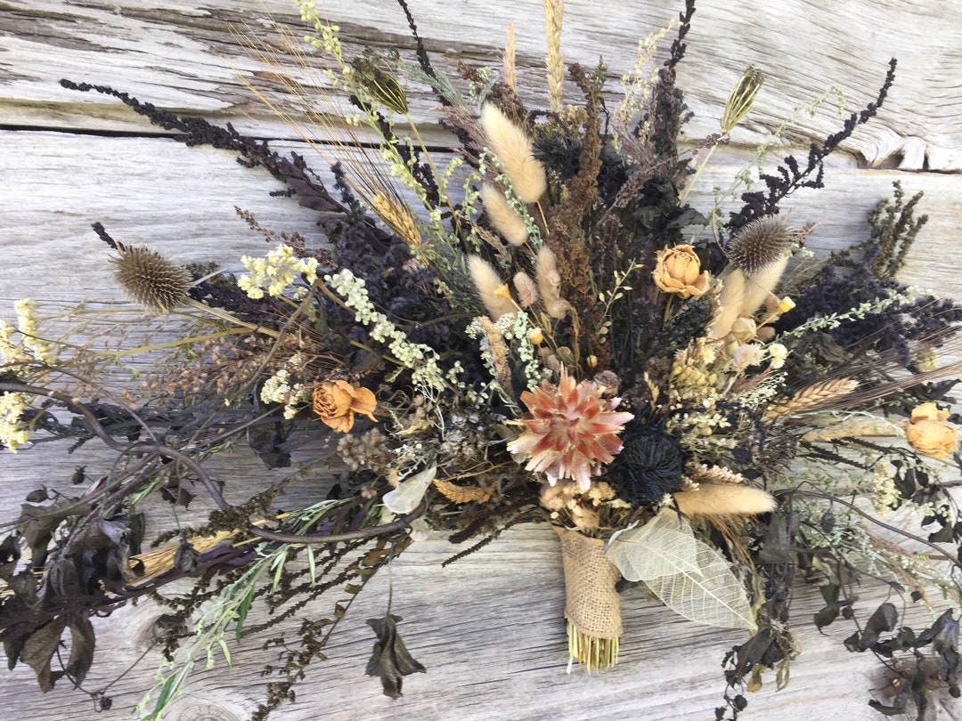 Victorian Gothic Bridal Bouquet Arrangement Black Thistle Linen White ...