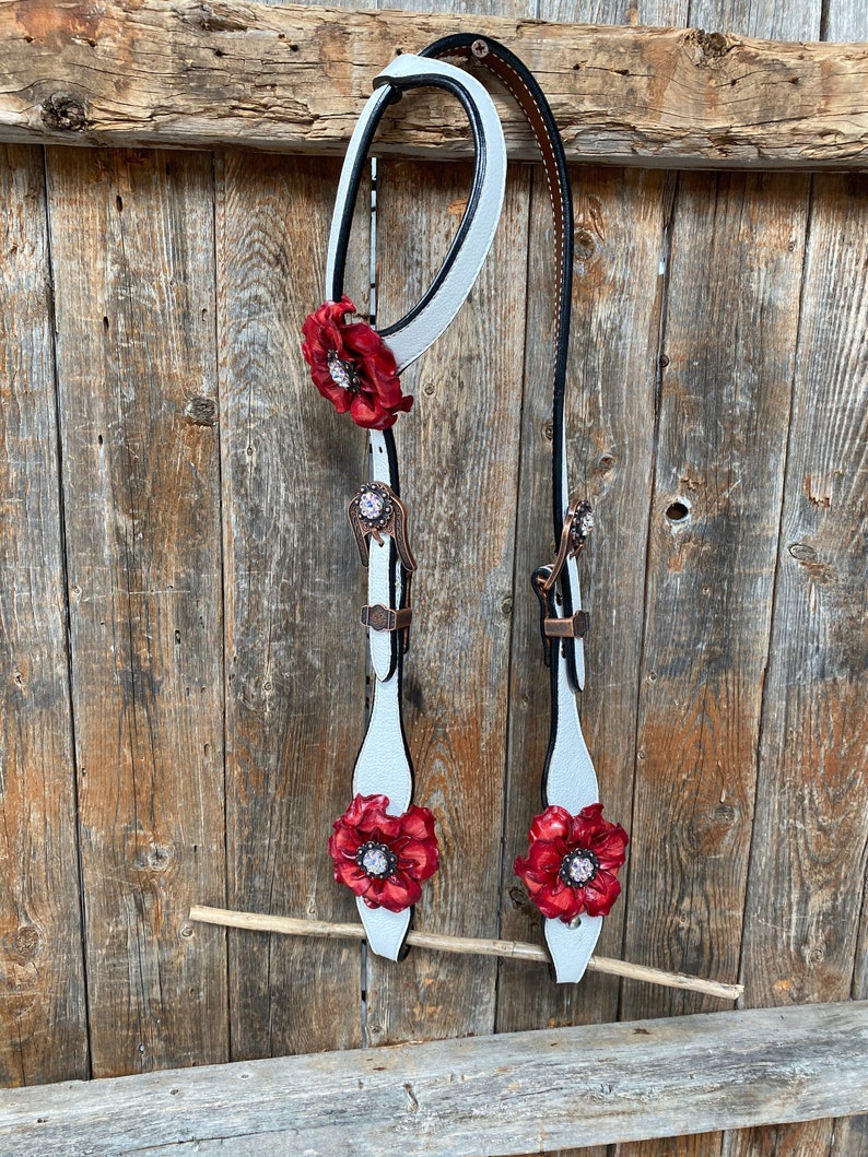 White Leather AB and Gardenias One Ear Tack Set With Wither - Etsy