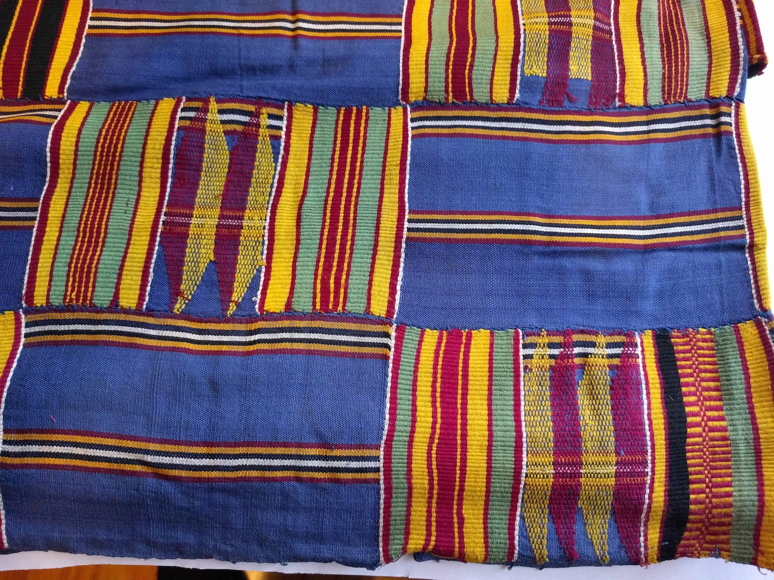 Kente Cloth From Ghana – Ashanti Society - Cotton, Cotton Blend. - Etsy