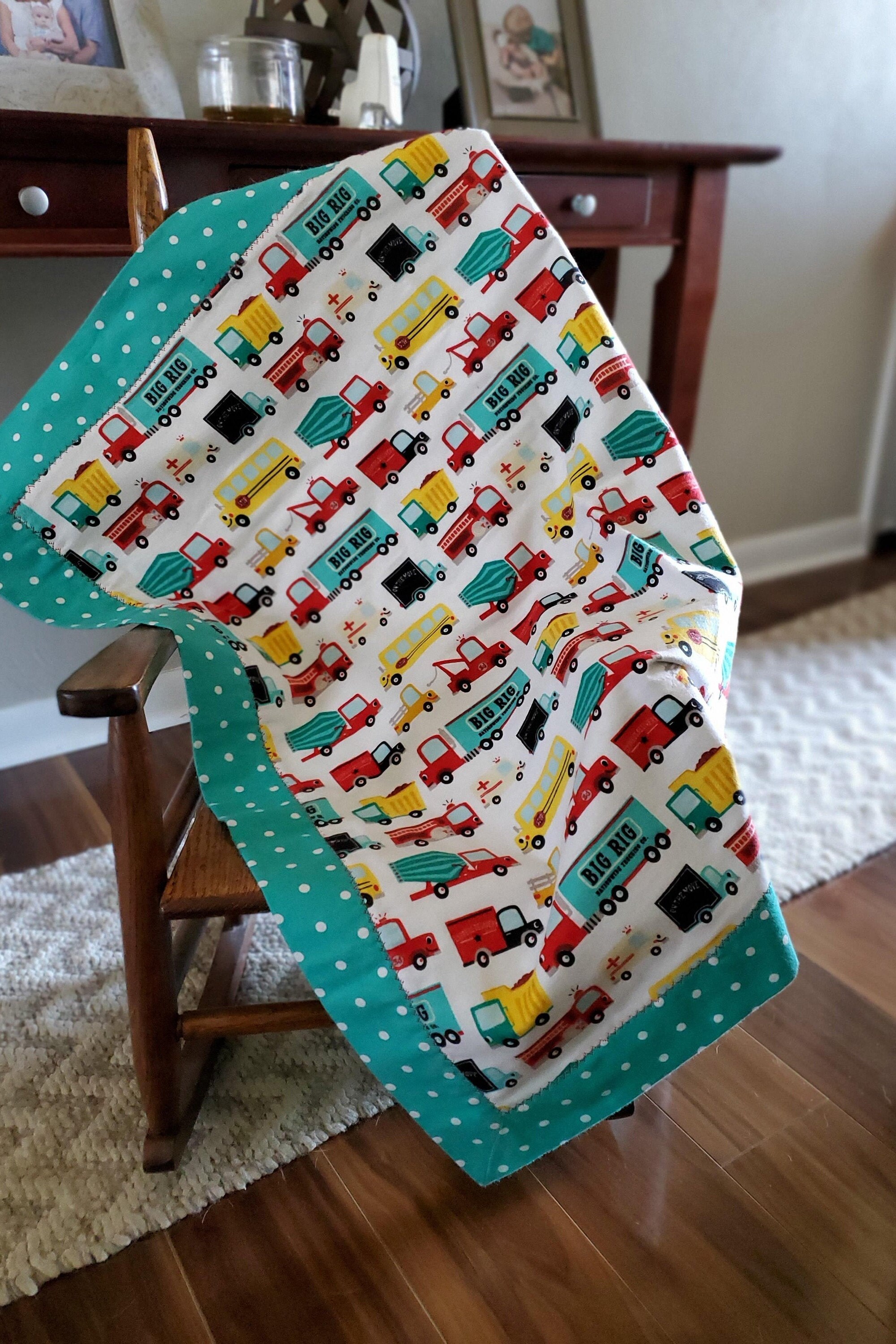 Baby boy buses, big rigs and trucks - Etsy.de