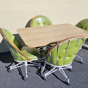 Vtg 1980s Kitchen Table & Metal Swivel Chairs on Rollers With Green ...