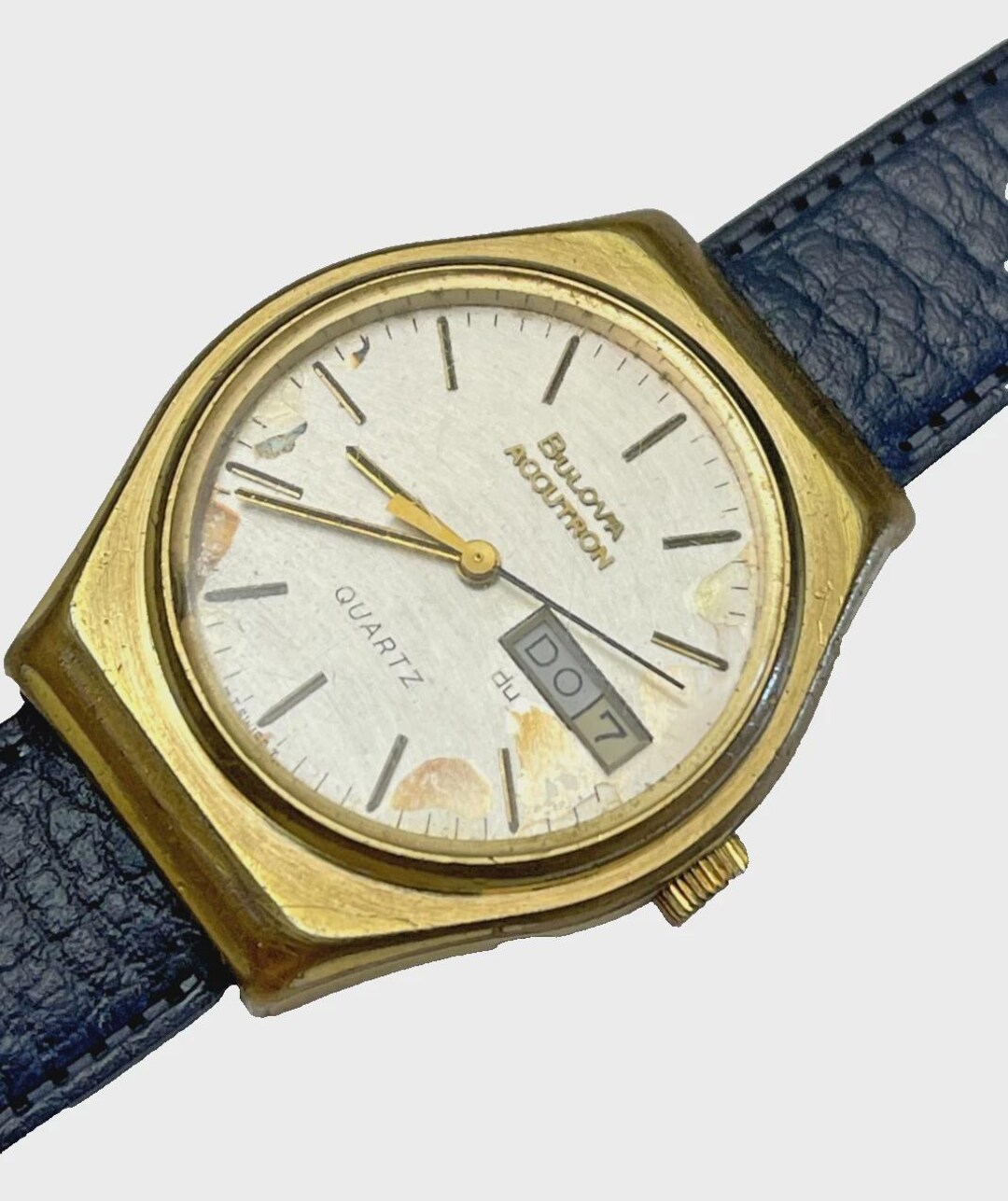 Vintage 1977 Bulova ACCUTRON Dual-day Quartz Watch - Etsy