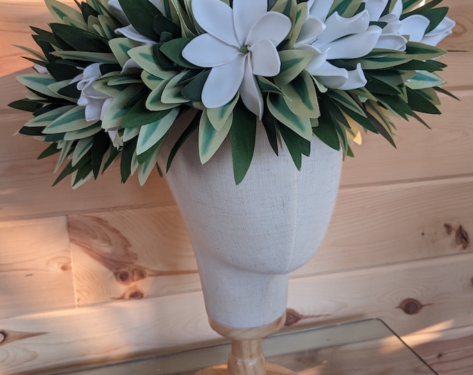 Tiare Haku Lei - Etsy
