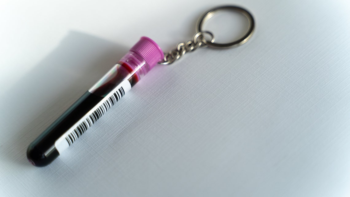 Blood Test Tube Keychain / Chemistry / Transfusion / Blood Bank ...