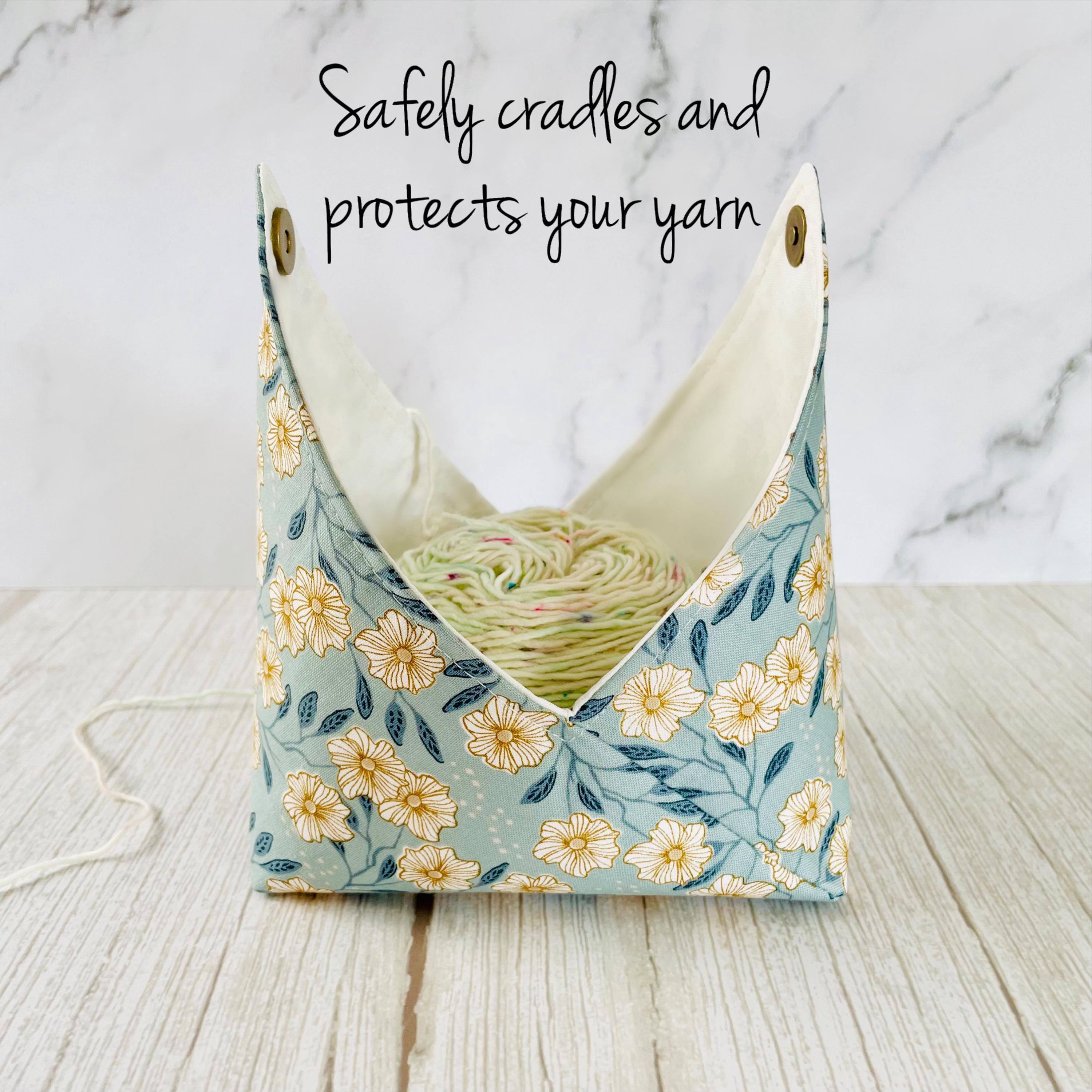 Bento Yarn Bowl - Wild Vines Floral / Yarn Cake Bowl, Yarn Keeper, Yarn ...